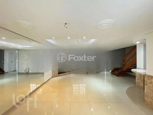 Casa / Sobrado Comercial para Venda em Porto Alegre/RS Hípica 3 Quartos