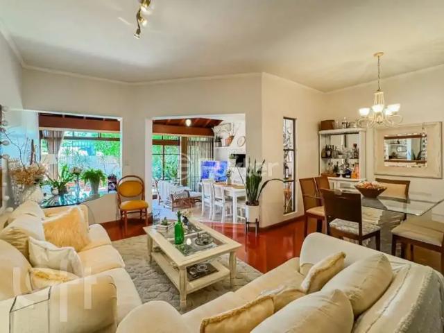 Casa / Sobrado Comercial para Venda em Porto Alegre/RS Jardim Sabará 3 Quartos