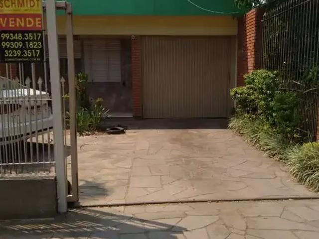 Casa / Sobrado Comercial para Venda em Porto Alegre/RS Morro Santana