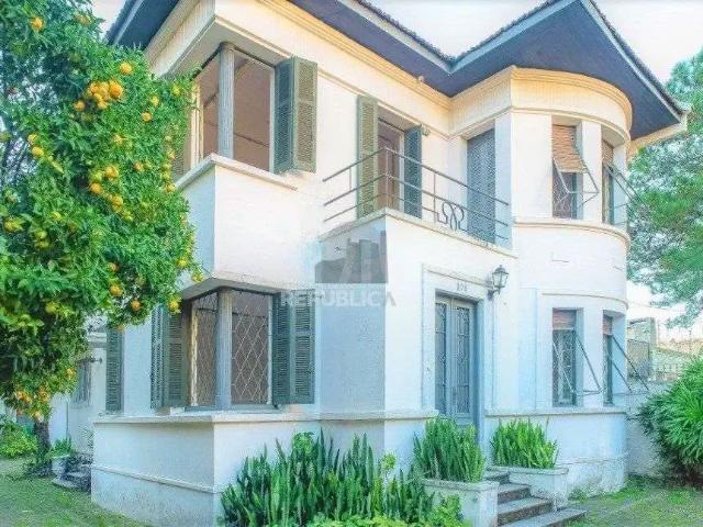 Casa / Sobrado Comercial para Venda em Porto Alegre/RS Menino Deus