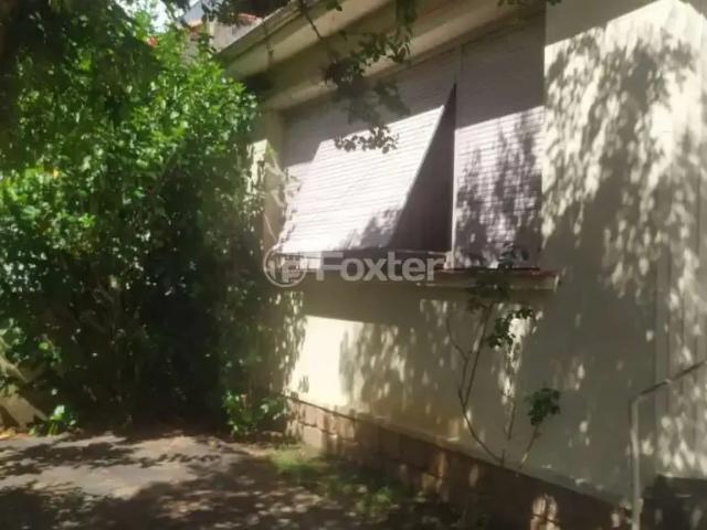Casa / Sobrado Comercial para Venda em Porto Alegre/RS São João 3 Quartos
