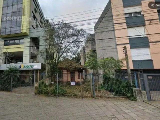 Casa / Sobrado Comercial para Venda em Porto Alegre/RS Santana 2 Quartos