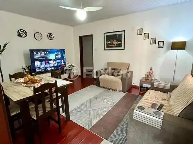 Casa / Sobrado Comercial para Venda em Porto Alegre/RS Partenon 2 Quartos