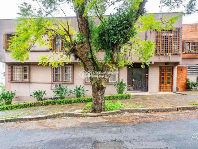 Casa / Sobrado Comercial para Venda em Porto Alegre/RS Rio Branco