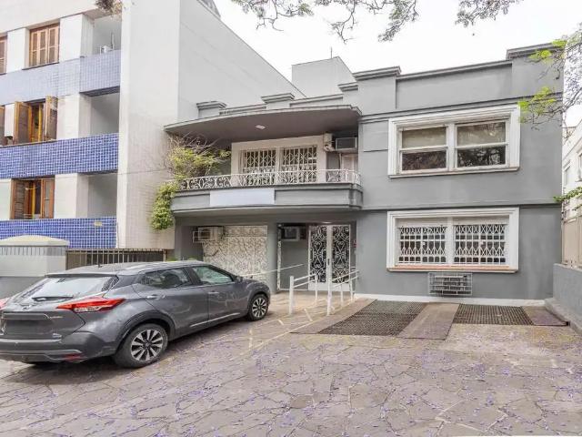 Casa / Sobrado Comercial para Venda em Porto Alegre/RS Rio Branco 8 Quartos