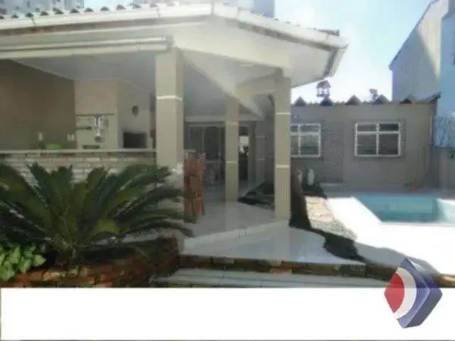 Casa / Sobrado Comercial para Venda em Porto Alegre/RS Tristeza 3 Quartos