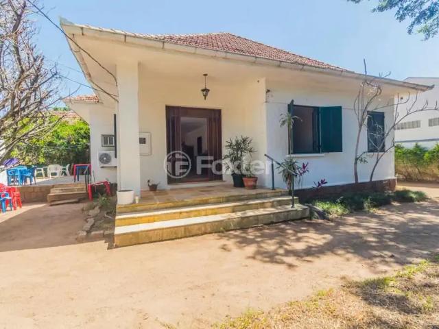 Casa / Sobrado Comercial para Venda em Porto Alegre/RS Tristeza 4 Quartos