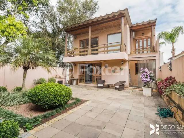 Casa / Sobrado Comercial para Venda em Porto Alegre/RS Tristeza 6 Quartos