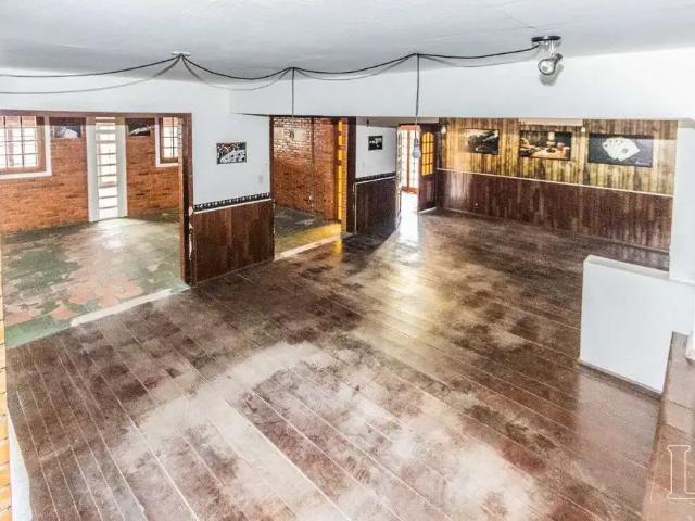 Casa / Sobrado Comercial para Venda em Porto Alegre/RS Tristeza