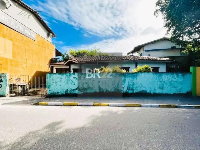 Casa / Sobrado Comercial para Venda em Porto Seguro/BA Centro
