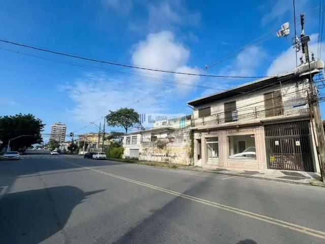 Casa / Sobrado Comercial para Venda em Paranaguá/PR João Gualberto 8 Quartos
