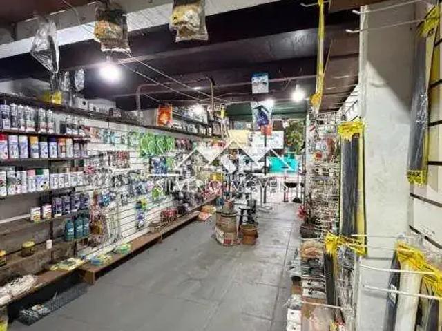 Casa / Sobrado Comercial para Venda em Petrópolis/RJ Itaipava