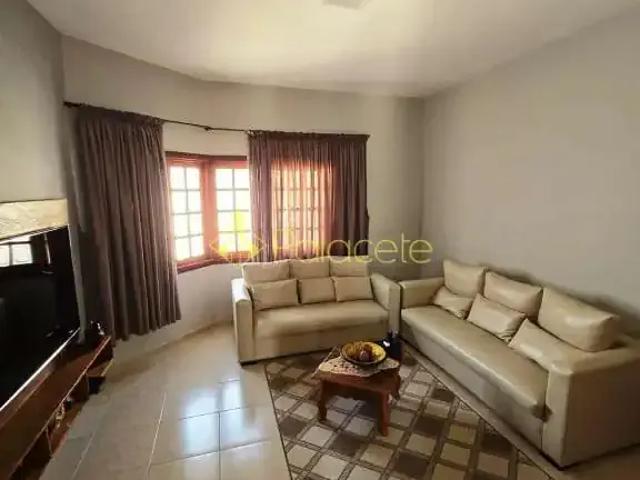 Casa / Sobrado Comercial para Venda em Pindamonhangaba/SP Santana 2 Quartos