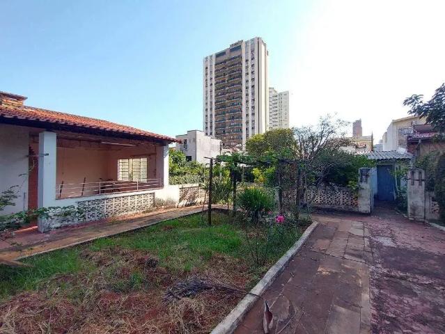 Casa / Sobrado Comercial para Venda em Piracicaba/SP Centro 4 Quartos