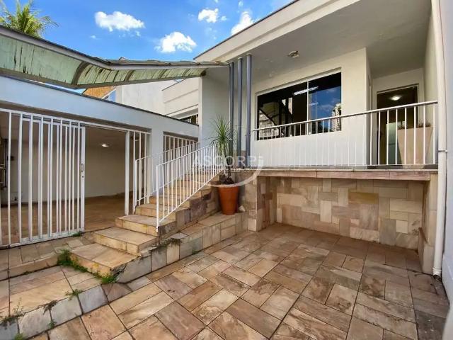 Casa / Sobrado Comercial para Venda em Piracicaba/SP Centro 5 Quartos