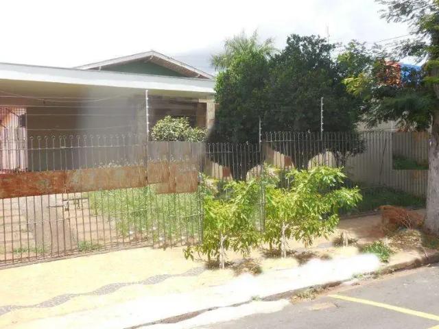 Casa / Sobrado Comercial para Venda em Piracicaba/SP Centro 3 Quartos