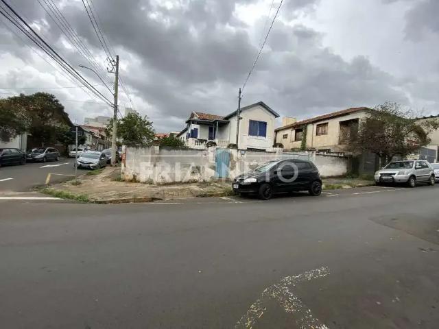 Casa / Sobrado Comercial para Venda em Piracicaba/SP Centro 3 Quartos