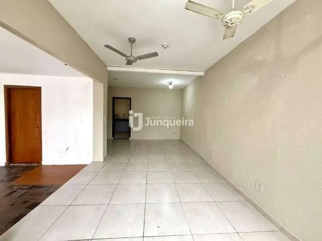 Casa / Sobrado Comercial para Venda em Piracicaba/SP Centro 3 Quartos