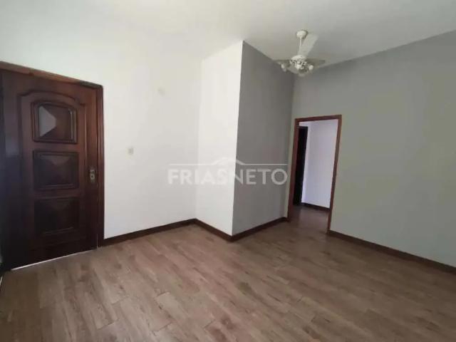 Casa / Sobrado Comercial para Venda em Piracicaba/SP Centro 3 Quartos