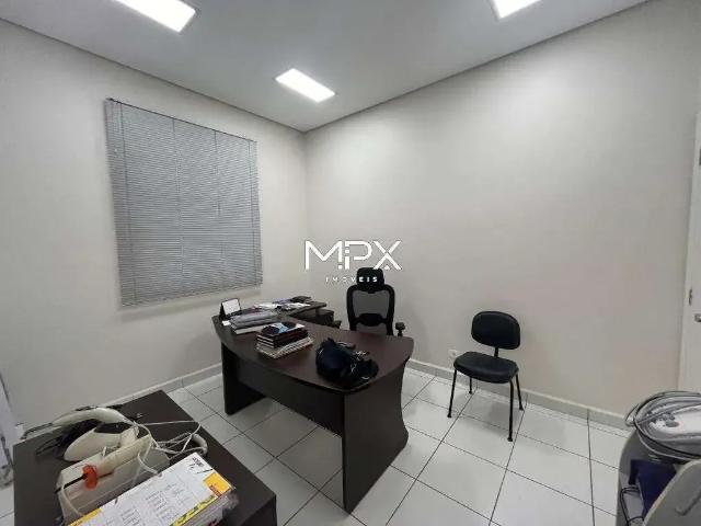 Casa / Sobrado Comercial para Venda em Piracicaba/SP São Dimas 4 Quartos