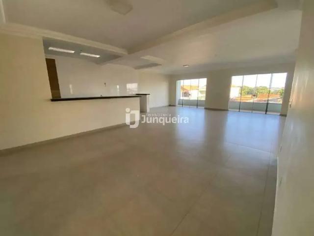Casa / Sobrado Comercial para Venda em Piracicaba/SP Santa Terezinha 3 Quartos