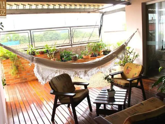 Casa / Sobrado Comercial para Venda em Piracicaba/SP Vila Rezende 4 Quartos
