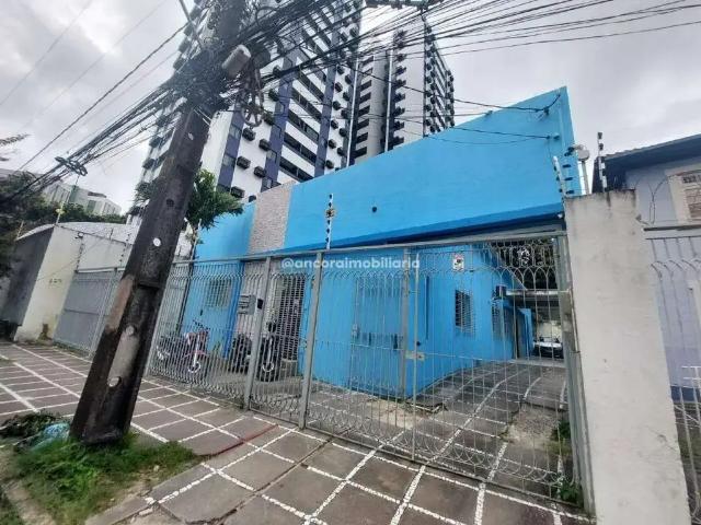 Casa / Sobrado Comercial para Venda em Recife/PE Encruzilhada 8 Quartos