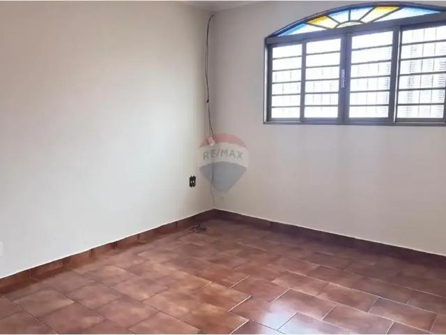 Casa / Sobrado Comercial para Venda em Ribeirão Preto/SP Ipiranga 3 Quartos