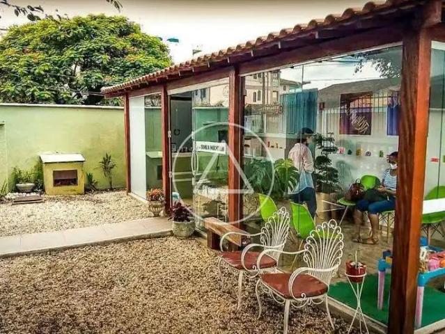 Casa / Sobrado Comercial para Venda em Rio das Ostras/RJ Novo Rio das Ostras