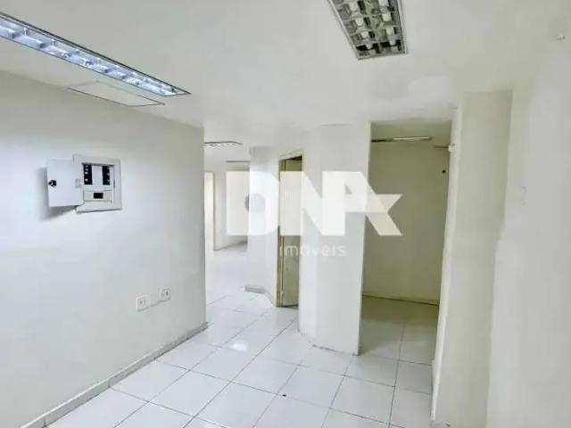 Casa / Sobrado Comercial para Venda em Rio de Janeiro/RJ Copacabana