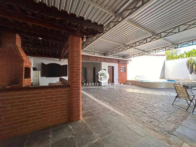 Casa / Sobrado Comercial para Venda em Taubaté/SP Jardim das Nações 3 Quartos