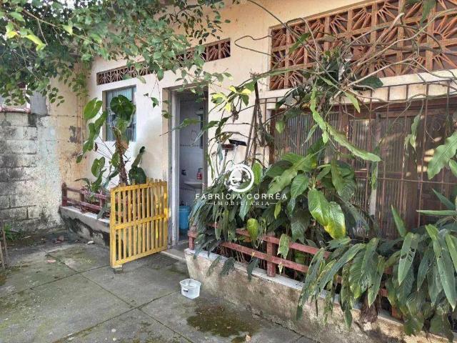 Casa / Sobrado Comercial para Venda em Taubaté/SP Parque São Luís 3 Quartos