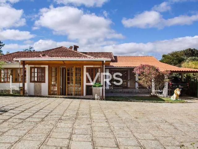 Casa / Sobrado Comercial para Venda em Teresópolis/RJ Iucas 16 Quartos