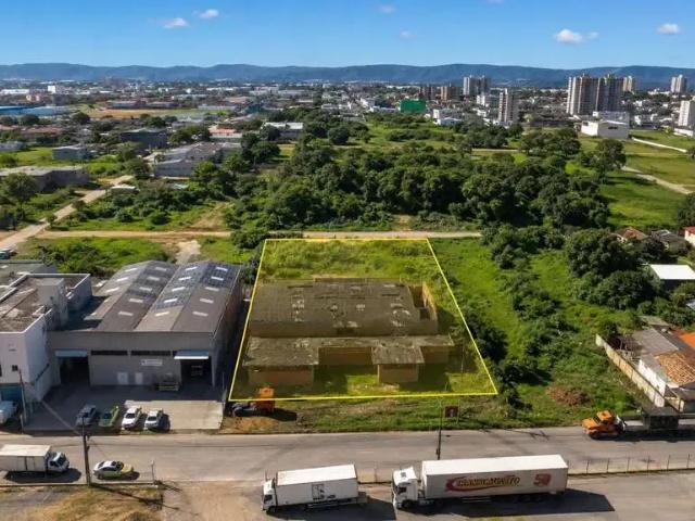 Casa / Sobrado Comercial para Venda em Tubarão/SC Humaitá