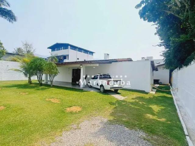 Casa / Sobrado Comercial para Venda em Ubatuba/SP Maranduba 6 Quartos
