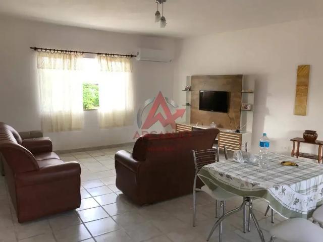 Casa / Sobrado Comercial para Venda em Ubatuba/SP Perequê Açu 2 Quartos