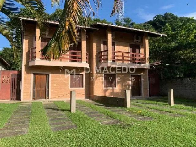 Casa / Sobrado Comercial para Venda em Ubatuba/SP Praia da Lagoinha 4 Quartos