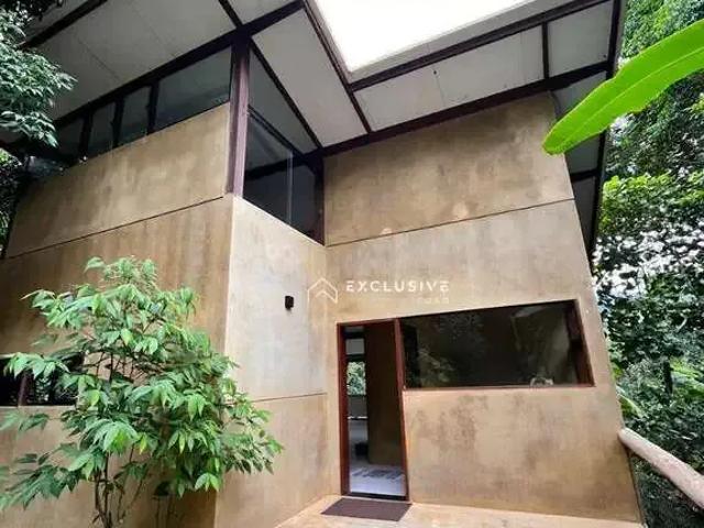 Casa / Sobrado Comercial para Venda em Ubatuba/SP Prumirim 3 Quartos