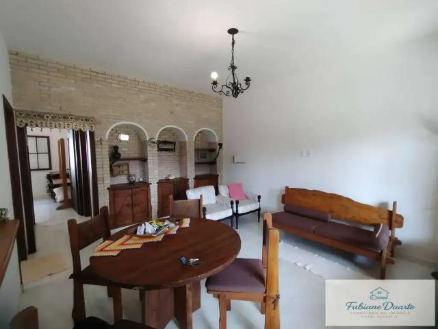 Casa / Sobrado Comercial para Venda em Ubatuba/SP Umuarama 4 Quartos