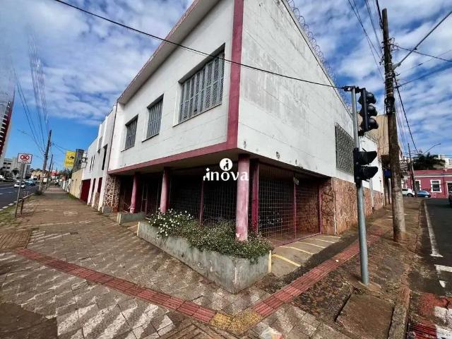 Casa / Sobrado Comercial para Venda em Uberaba/MG Centro