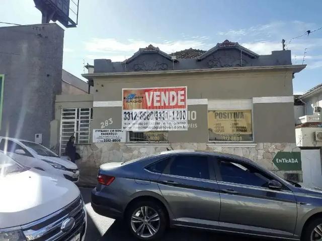 Casa / Sobrado Comercial para Venda em Uberaba/MG Centro 3 Quartos