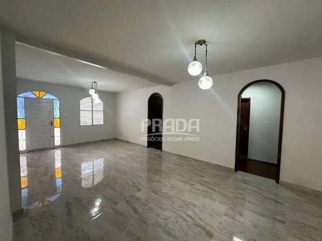 Casa / Sobrado Comercial para Venda em Uberlândia/MG Centro 4 Quartos
