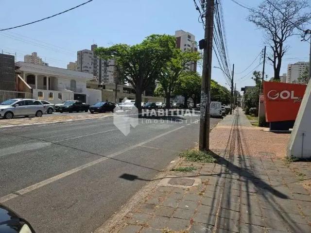 Casa / Sobrado Comercial para Venda em Uberlândia/MG Centro 3 Quartos