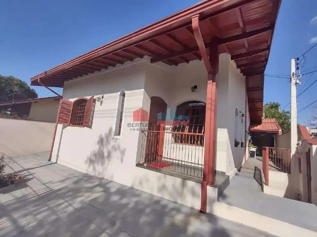 Casa / Sobrado Comercial para Venda em Valinhos/SP Vila Santana 3 Quartos