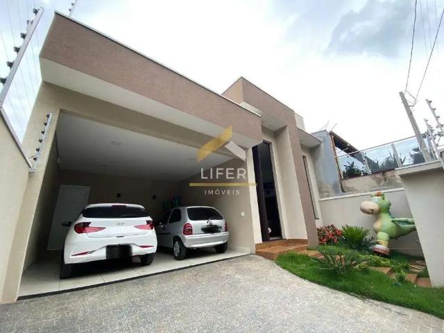 Casa / Sobrado Comercial para Venda em Valinhos/SP Jardim das Palmeiras 3 Quartos