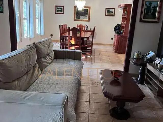 Casa / Sobrado Comercial para Venda em Valinhos/SP Jardim das Vitórias Régias 4 Quartos