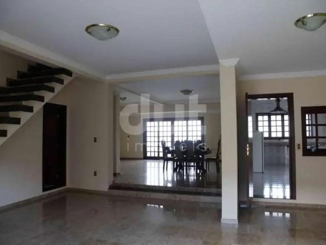 Casa / Sobrado Comercial para Venda em Valinhos/SP Parque Nova Suíça 3 Quartos