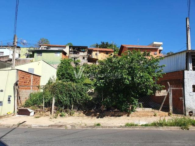 Casa / Sobrado Comercial para Venda em Valinhos/SP Santa Cruz 3 Quartos