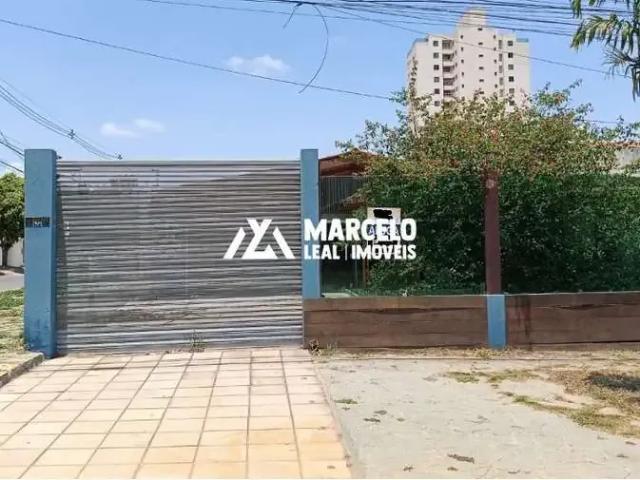 Casa / Sobrado Comercial para Venda em Vitória da Conquista/BA Candeias 3 Quartos