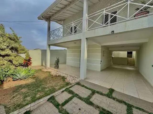 Casa / Sobrado Comercial para Venda em Vinhedo/SP Pinheirinho 3 Quartos